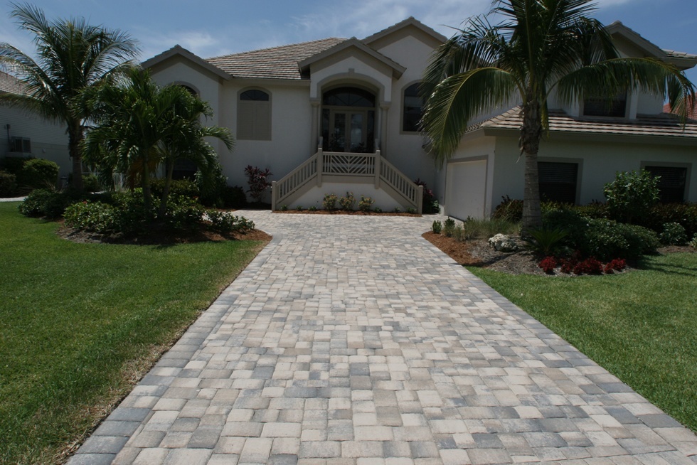 Brick Driveway Gallery | Brick Walkways | West Coast Pavers